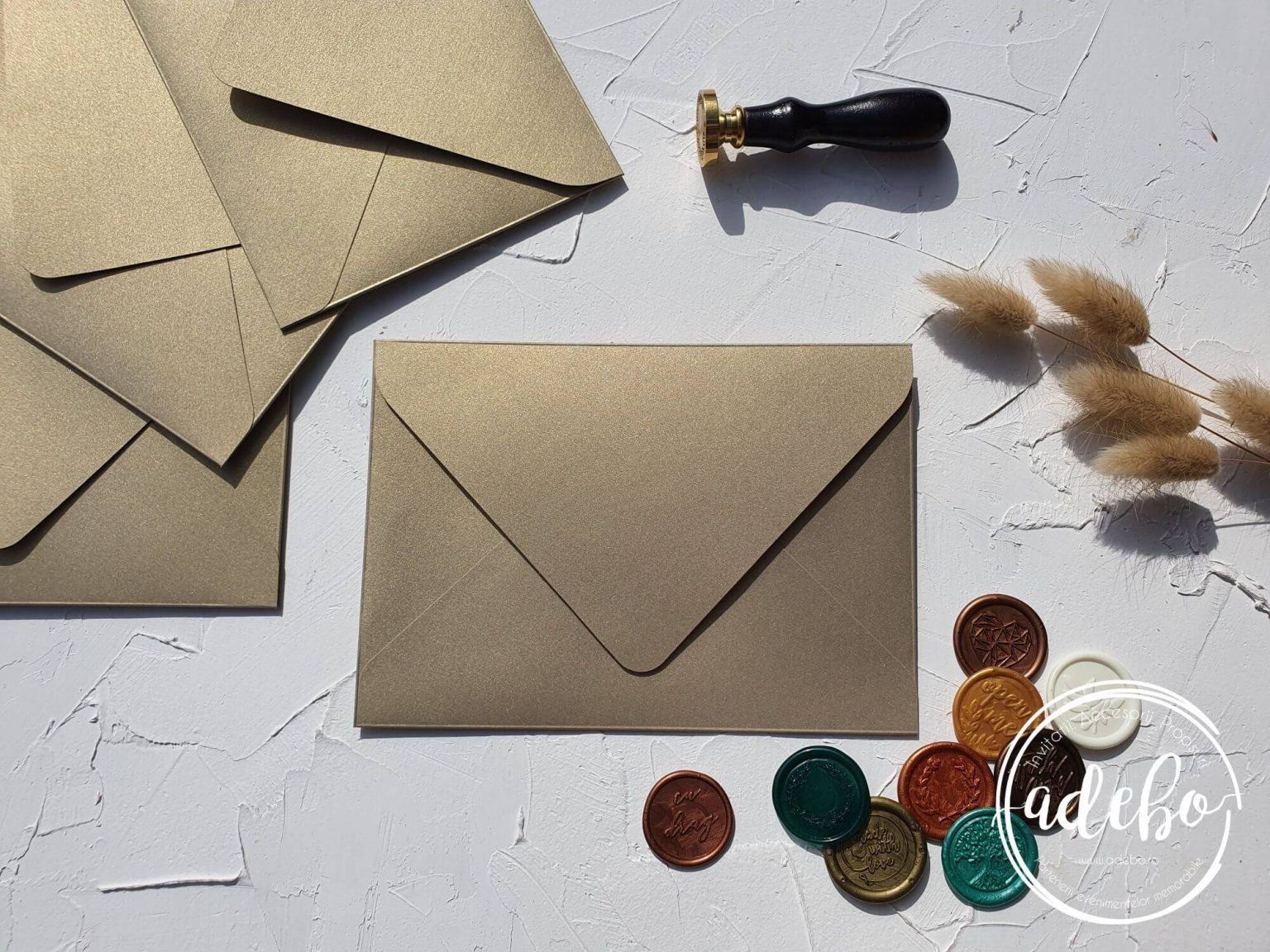 Plicuri facute manual - Auriu Regal, Plic handmade Auriu Regal Sidefat