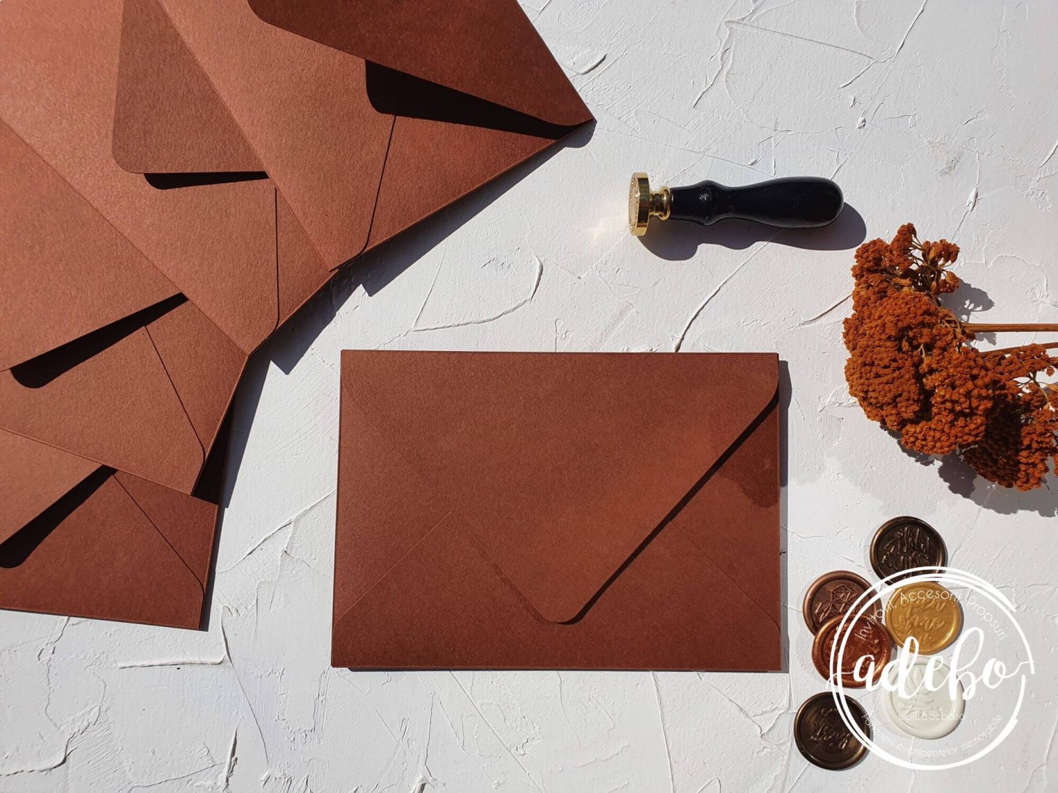 Plicuri facute manual - Caramiziu, Plicuri handmade pentru invitatii