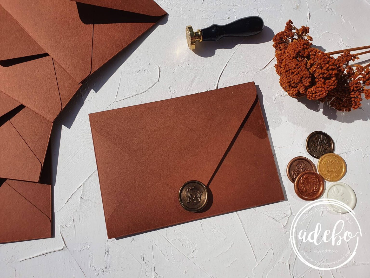 Plicuri facute manual - Caramiziu, Plicuri handmade pentru invitatii